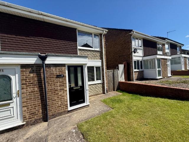 2 bedroom end of terrace house for sale
