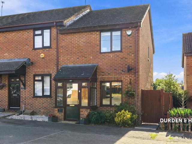 2 bedroom end of terrace house for sale