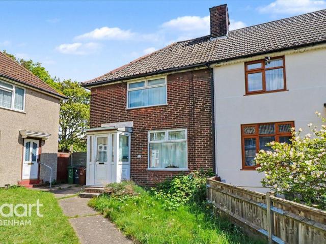 2 bedroom end of terrace house for sale