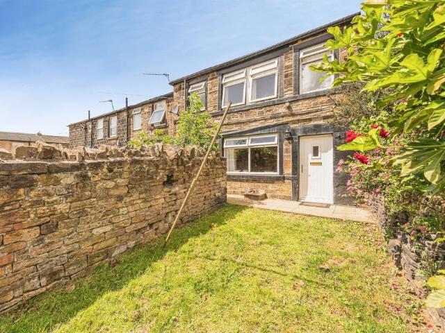 2 bedroom end of terrace house for sale