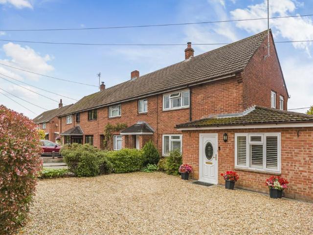 2 bedroom end of terrace house for sale