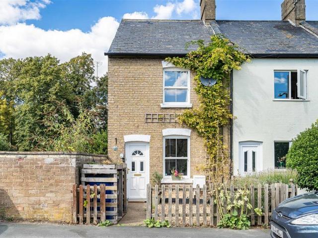 2 bedroom end of terrace house for sale