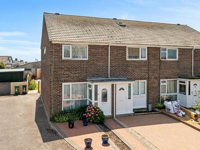 2 bedroom end of terrace house for sale