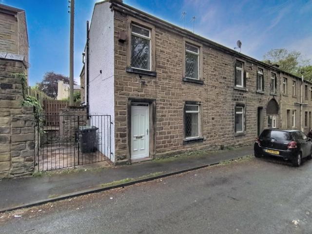 2 bedroom end of terrace house for sale