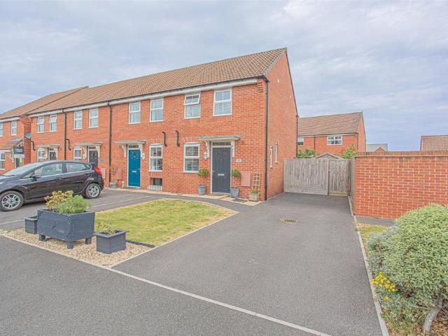 2 bedroom end of terrace house for sale