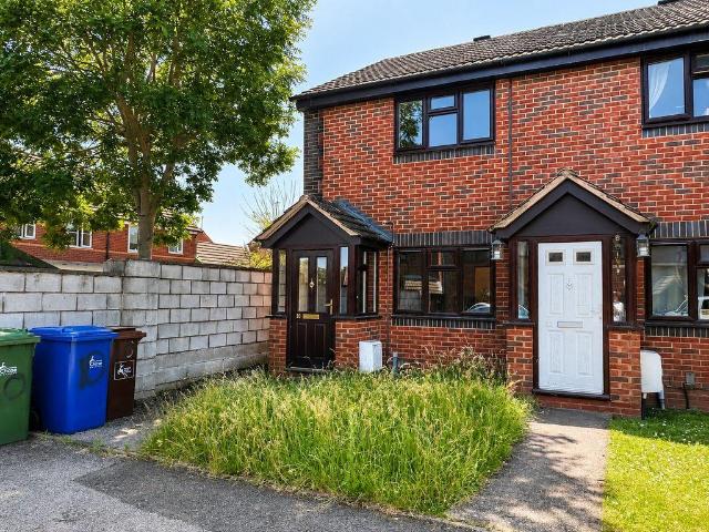 2 bedroom end of terrace house for sale