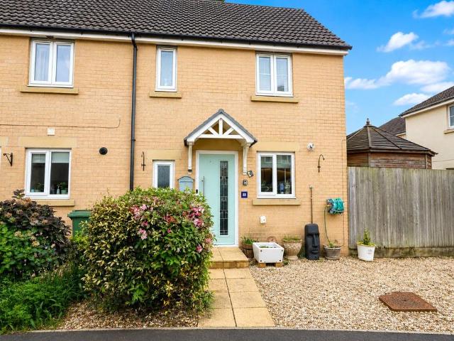 2 bedroom end of terrace house for sale