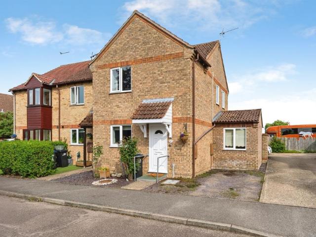 2 bedroom end of terrace house for sale