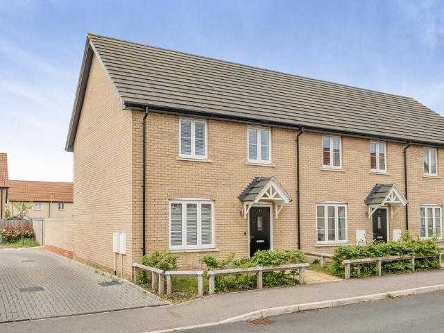 2 bedroom end of terrace house for sale