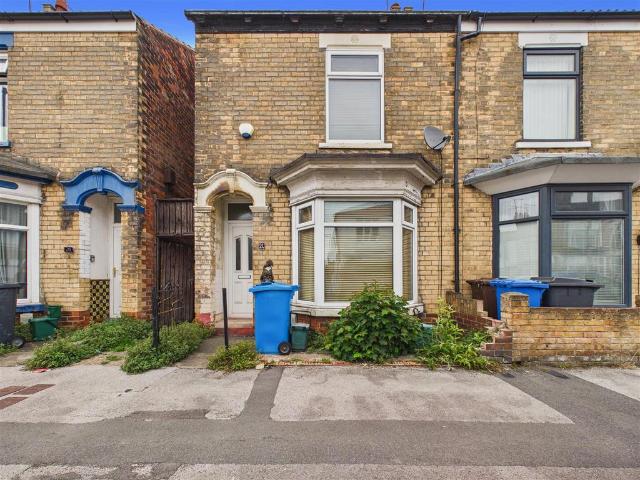 2 bedroom end of terrace house for sale