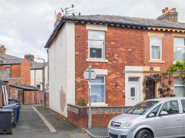 2 bedroom end of terrace house for sale