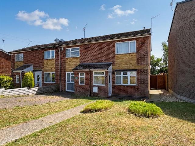 2 bedroom end of terrace house for sale