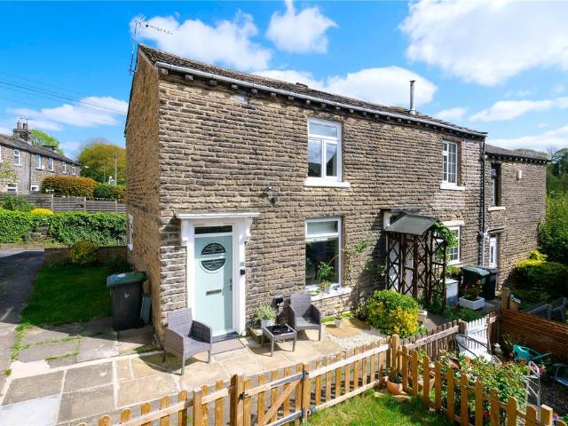 2 bedroom end of terrace house for sale