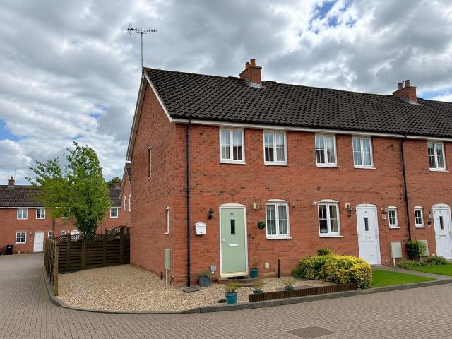 2 bedroom end of terrace house for sale
