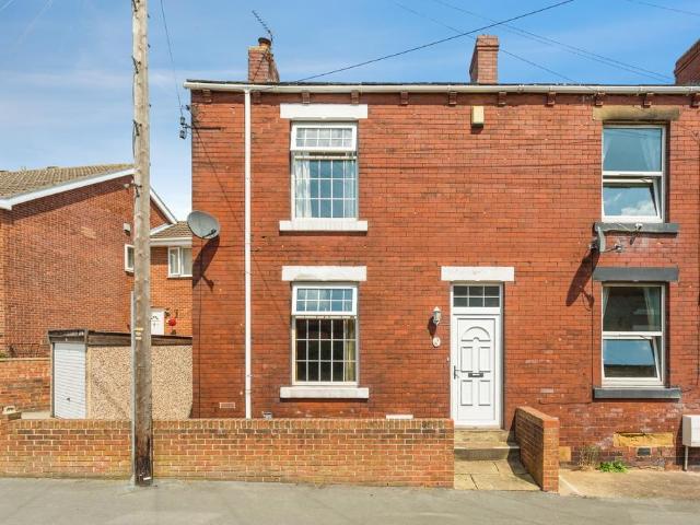 2 bedroom end of terrace house for sale