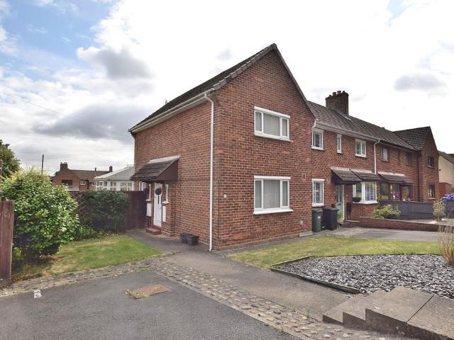 2 bedroom end of terrace house for sale
