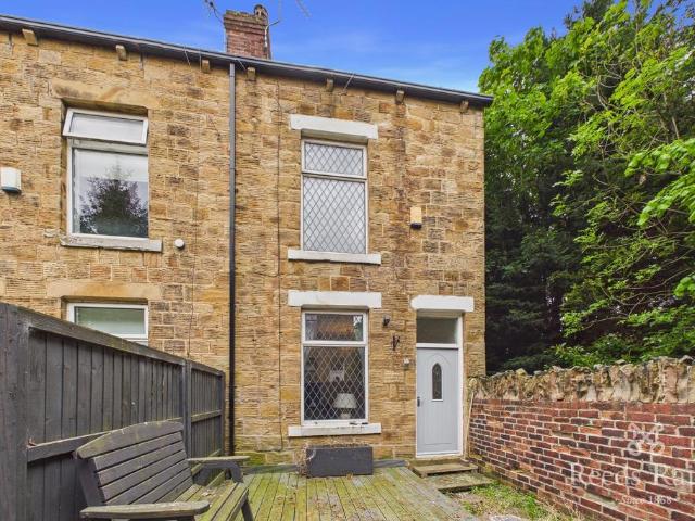 2 bedroom end of terrace house for sale