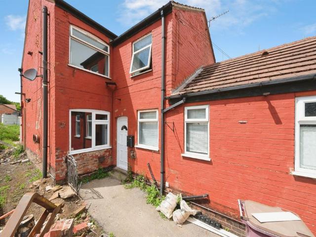 2 bedroom end of terrace house for sale