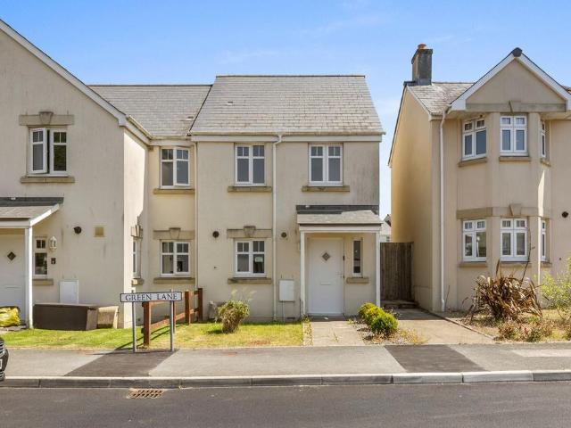 2 bedroom end of terrace house for sale