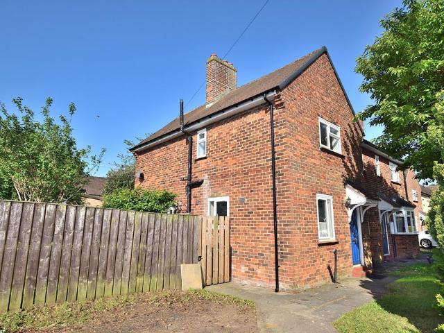 2 bedroom semi detached house for sale