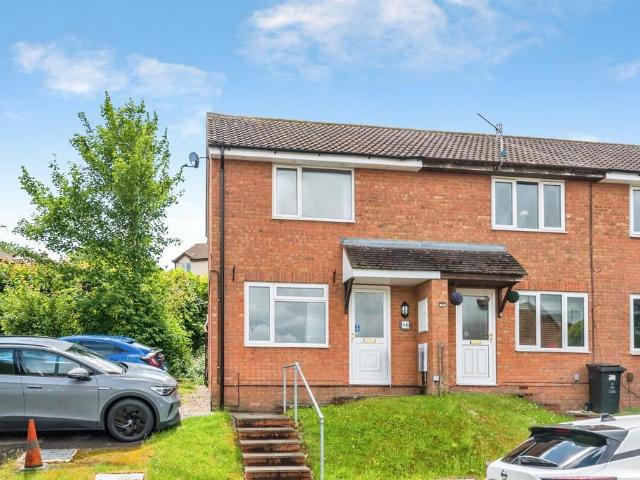 2 bedroom end of terrace house for sale