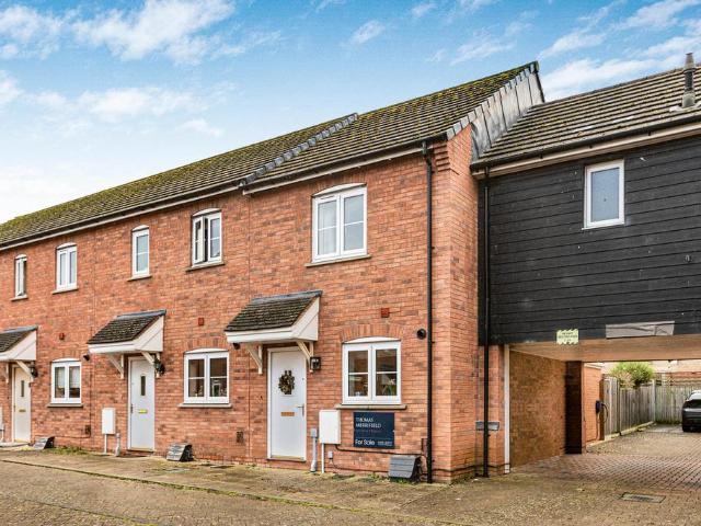 2 bedroom end of terrace house for sale