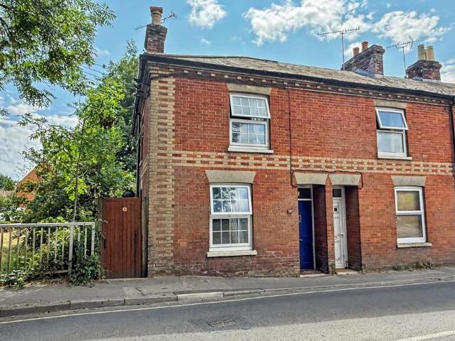2 bedroom end of terrace house for sale