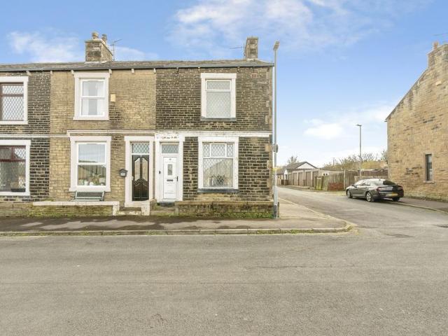 2 bedroom end of terrace house for sale