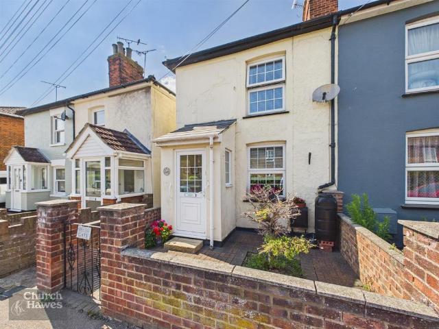 2 bedroom end of terrace house for sale