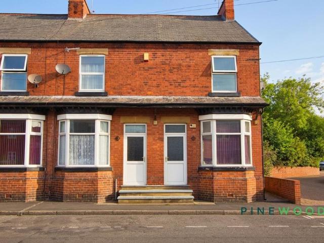 2 bedroom end of terrace house for sale