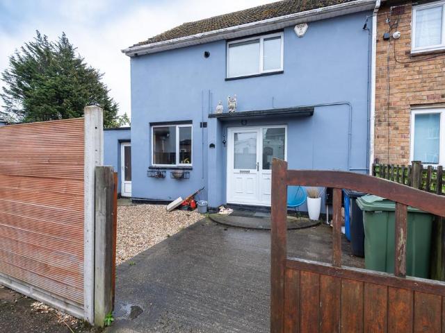 2 bedroom end of terrace house for sale