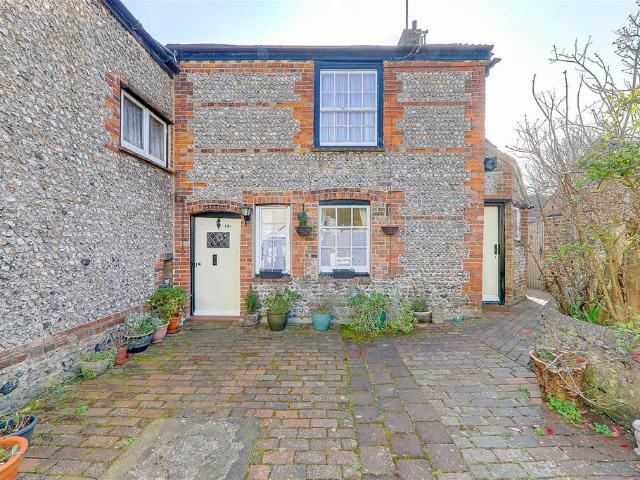 2 bedroom end of terrace house for sale