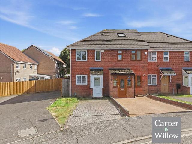 2 bedroom end of terrace house for sale