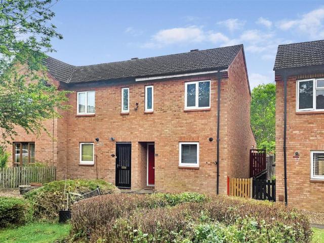 2 bedroom end of terrace house for sale