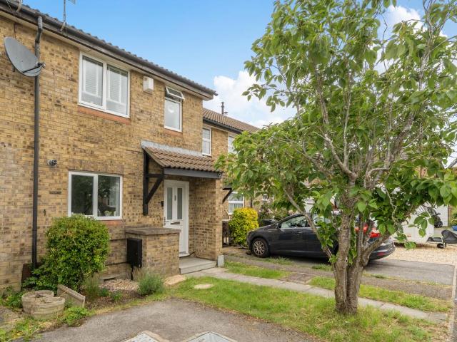 2 bedroom end of terrace house for sale