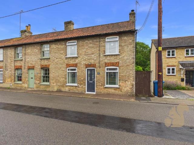 2 bedroom end of terrace house for sale