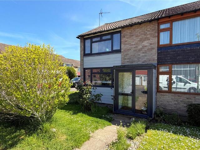 2 bedroom end of terrace house for sale