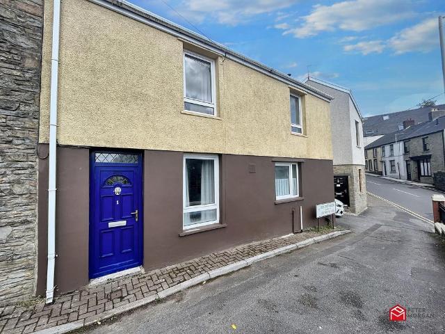 2 bedroom end of terrace house for sale