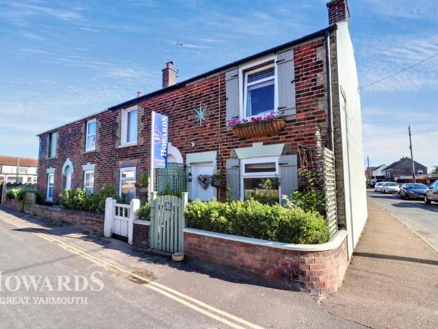 2 bedroom end of terrace house for sale