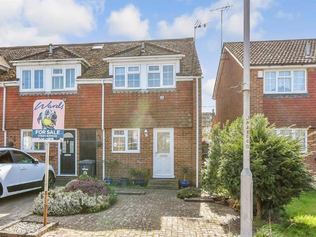 2 bedroom end of terrace house for sale