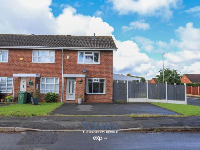 2 bedroom end of terrace house for sale