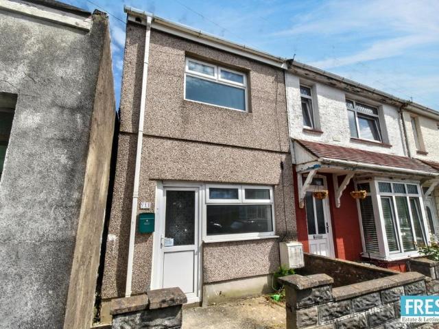 2 bedroom end of terrace house for sale