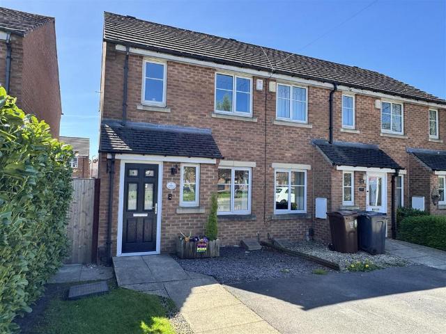 2 bedroom end of terrace house for sale