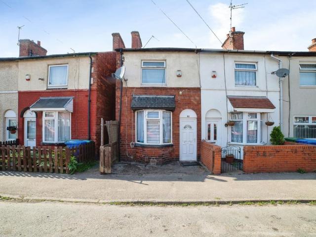 2 bedroom end of terrace house for sale