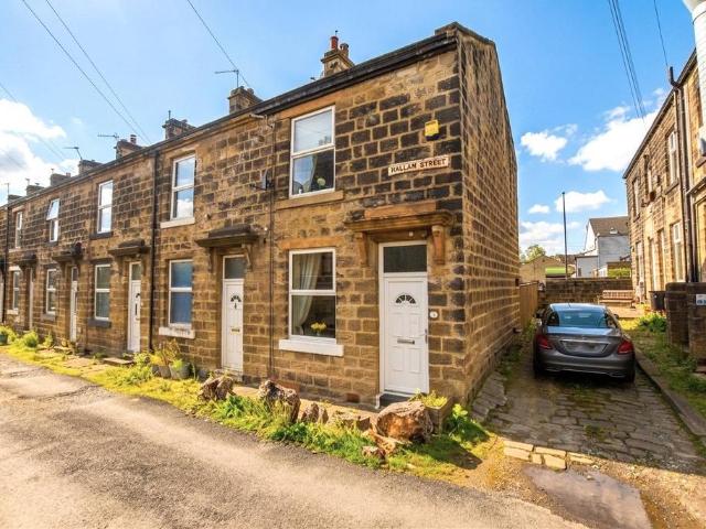 2 bedroom end of terrace house for sale