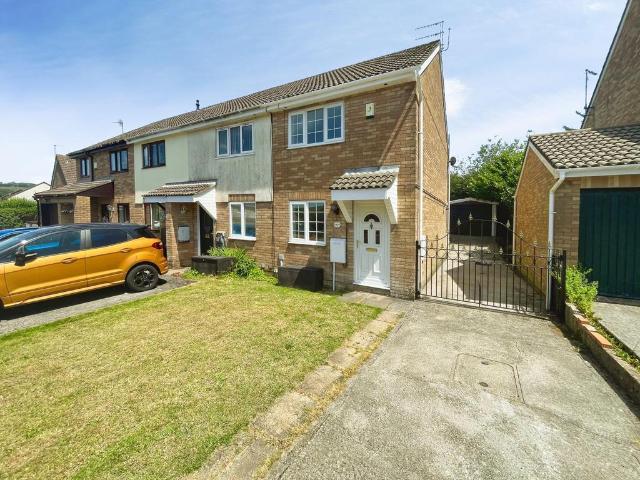 2 bedroom end of terrace house for sale