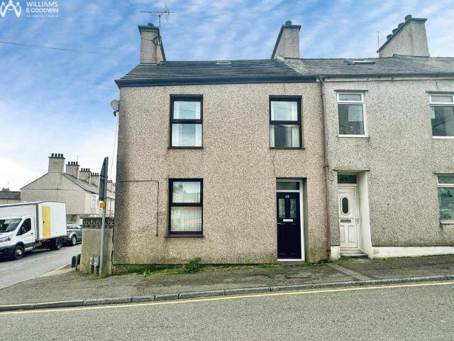2 bedroom end of terrace house for sale