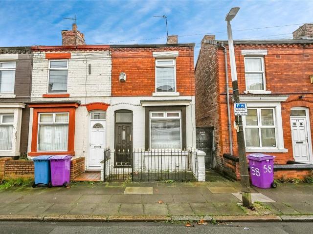 2 bedroom end of terrace house for sale