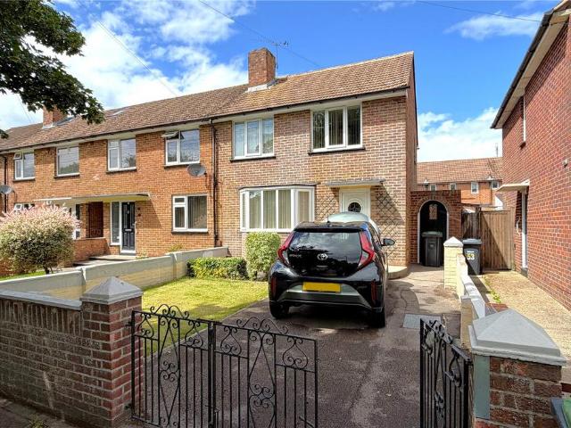 2 bedroom end of terrace house for sale