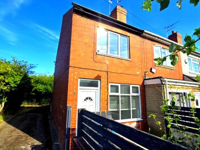 2 bedroom end of terrace house for sale